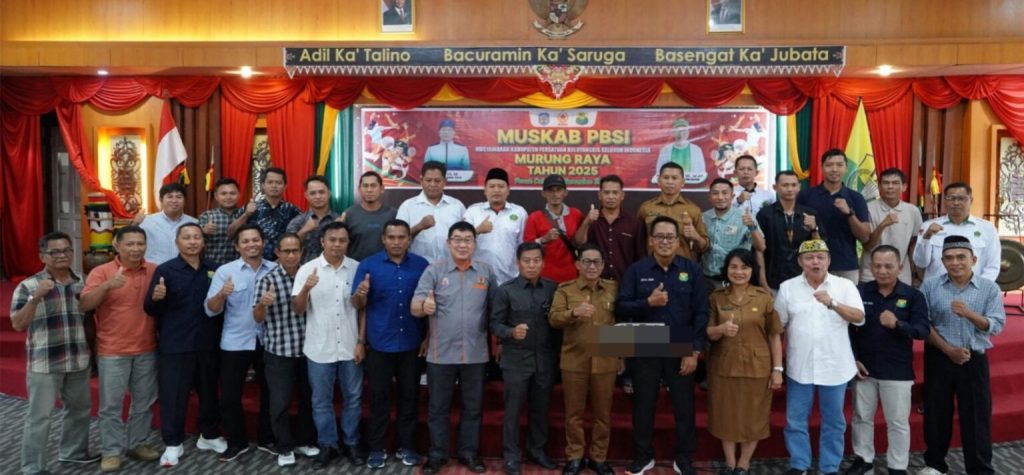 Perkuat Organisasi dan Prestasi, Bupati Heriyus Buka Muskab PBSI Murung ...